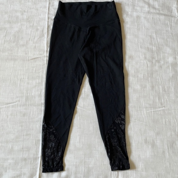Pants & Jumpsuits | Lace Embellished Yoga Pants Size S | Poshmark